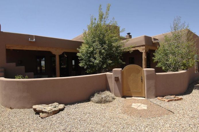 70-Encantado-Loop-Santa-Fe-New-Mexico-homesantafecom-Paul-McDonald-01 ...