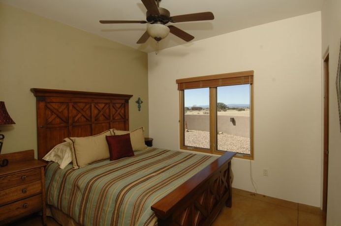 70-Encantado-Loop-Santa-Fe-New-Mexico-homesantafecom-Paul-McDonald-07 ...